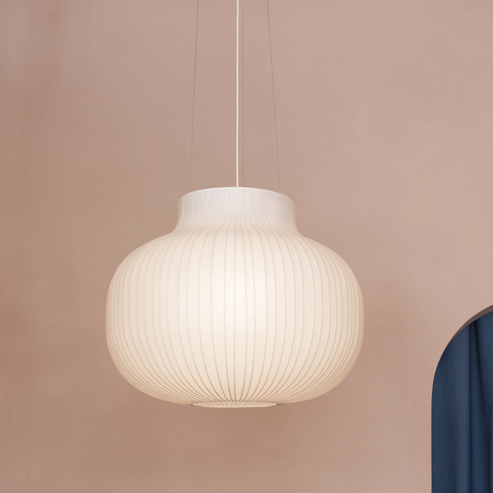 Muuto - Strand Pendant Lamps - Various Sizes – IYOUALL